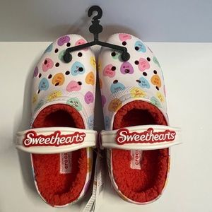 CROCS | Shoes | Classic Lined Sweethearts Clog | Poshmark